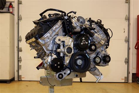 High Performance Coyote Crate Engine