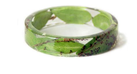 Descubre Joyas únicas Anillos Y Brazaletes De Resina Con Flores Secas