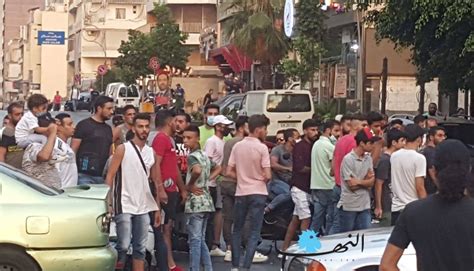 كيف بدا المشهد من كورنيش المزرعة بعد قطع الطريق احتجاجاً على التقنين