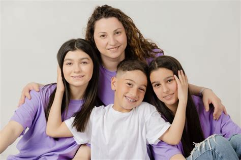 Արամ Մելիքյան «Երեխաներ որդեգրելը մեզ համար մարտահրավեր էր որը սիրով ենք ստանձնել Bravo Am