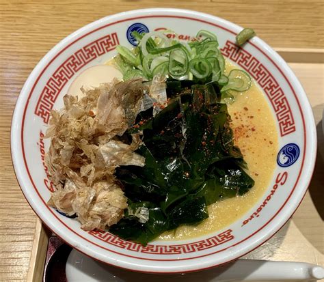 ドクロのらぁ麺王麦まさ on Twitter RT Yukari ramen 麹町のソラノイロさん 三陸生わかめのいもかけ中華 冷