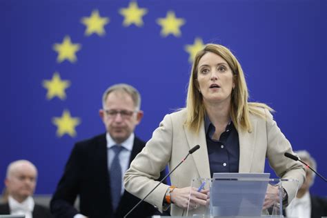 Scandale De Corruption Présumée Le Parlement Européen Promet De