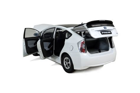 Toyota Prius 2012 118 Scale Diecast Model Car Wholesale Paudi Model