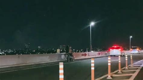 隅田川花火大会を首都高に路駐して鑑賞してしまう超ド級のdqnが報告される Socomの隠れ家