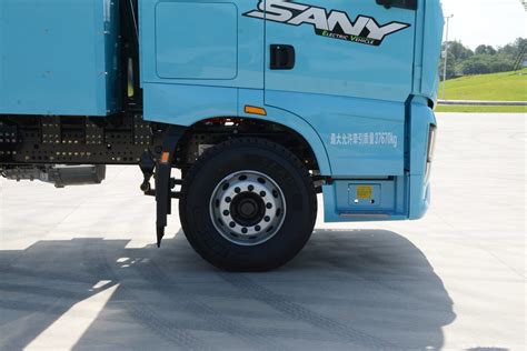 图三一重卡 江山EV550 6X4 纯电动牵引车 SYM42503S1BEV1 实拍图片 1711798 卡车之家