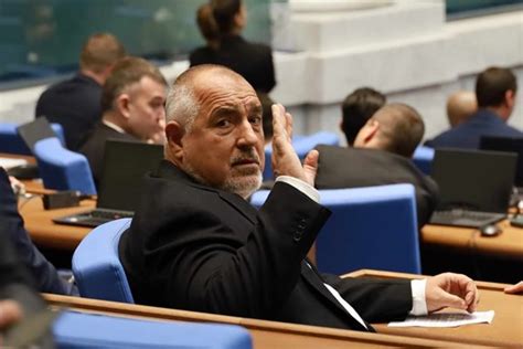 Бойко Борисов поема лично структурите на ГЕРБ в София сменя почти цялото ръководство