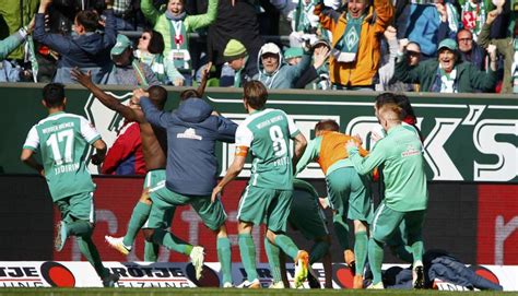 Claudio Pizarro Werder Bremen Se Salvó De La Baja Al Vencer 1 0 Al