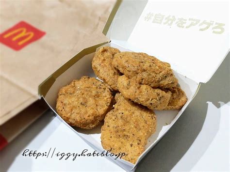 黒胡椒ガーリック スパイシーチキンマックナゲットを食べた感想。マクドナルド期間限定の人気メニュー【口コミ】 イギーとポル 福岡グルメ