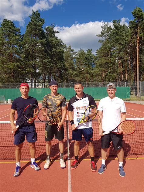 Atgijęs Lauko Tenisas Varėnoje Giruzislt