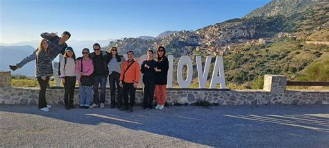 Delphi Small Group Day Trip From Athens