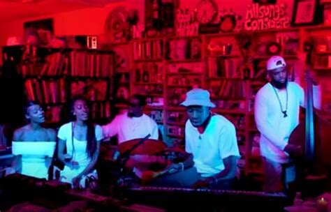 30 Of The Most Memorable Npr Tiny Desk Concerts Yardbarker