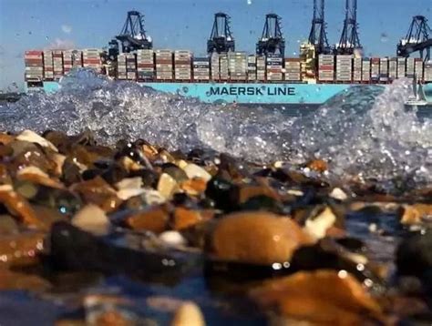 Maersk And Ibm Are Bringing Blockchain Tech To The Shipping Industry Supply Chain Magazine