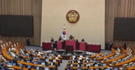 Руководство администрации лидера Южной Кореи Юн Сок Ёля подало в отставку Новости Mail