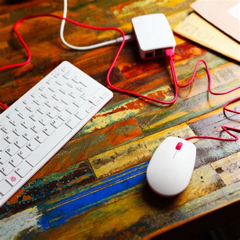 Raspberry Pi 5 Desktop Kit 8gb Uk