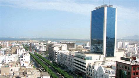 الاقتصاد التونسي يتباطأ إلى 02 في الربع الأول وسط استمرار تعثر