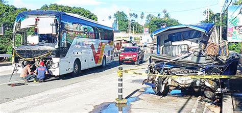 Collision In Quezon Results In Injuries For 9 Individuals Involving 3