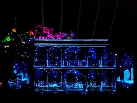 楼体激光投影秀房地产户外灯光秀节目出租慧极光智能科技 站酷zcool