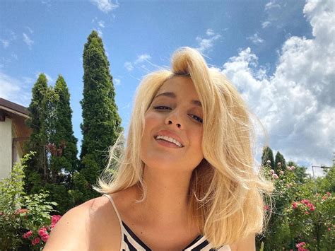 Дъщерята на Гала признава за страшна диагноза пред Мон Дьо Звезди Woman Bg