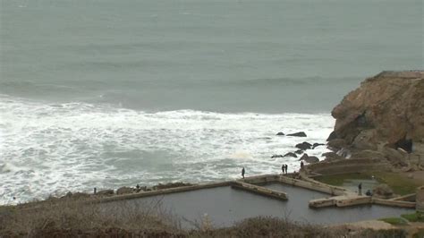 Some Beach Goers Flock To San Francisco Coastline Despite Dire Warnings
