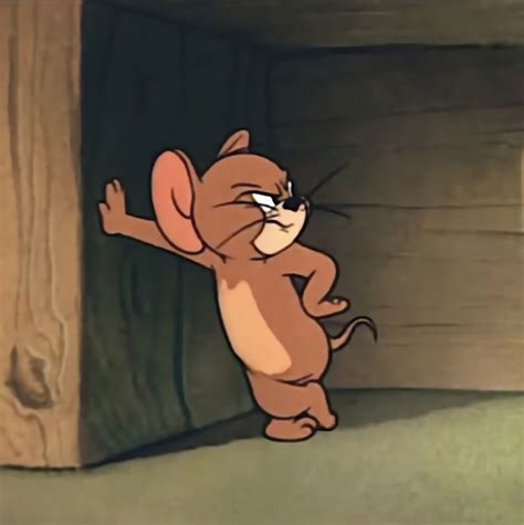 Jerry Pointing To The Side