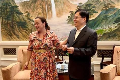 Cecilia Moreau pidió profundizar los lazos bilaterales con China