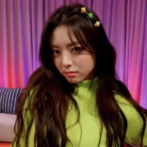 Itzy Shin Yuna Lq Icons Itzy Yuna Kpop Icons Itzy Yu Na Icon