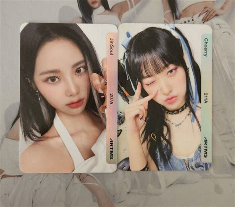 WTT OEC Odd Eye Circle Kimlip Jinsoul Choerry Version Up Loona Artms Hobbies Toys