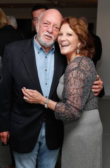 At 79 Years Old Linda Lavin Makes Her Operatic Debut Wsj