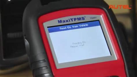 Autel TS MX Sensor To Active And Clone TPMS For Porsche Cayenne Auto Repair Technician Home