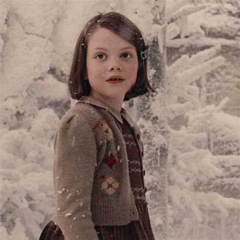 Narnia Lucy Lucy Pevensie Chronicles Of Narnia Pensive Winter