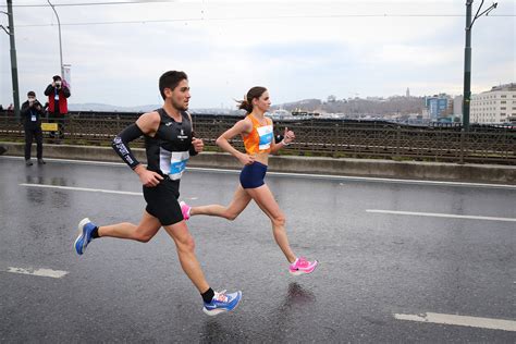 Strava Guides How Strava Can Help You Train For A Half Marathon