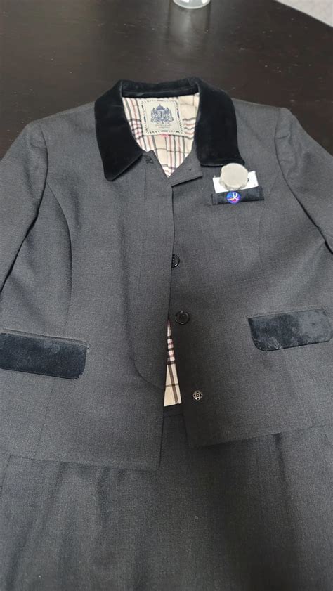 관동중학교 여아 교복 6개월 입 당근 중고거래