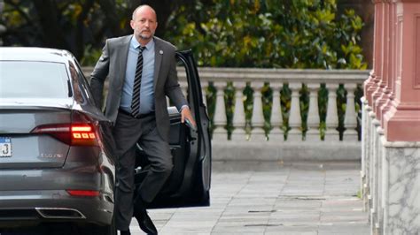 Cuáles Son Los 200 Viajes De Martín Insaurralde Al Exterior Que