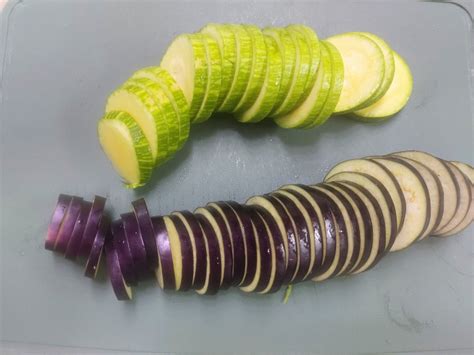 구운 가지와 구운 호박으로 나물 만들기