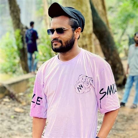 🤍𝐃𝐞𝐞𝐩𝐚𝐤 𝐌𝐞𝐠𝐡𝐰𝐚𝐧𝐬𝐡𝐢🤍 Deepak64 • Threads Say More