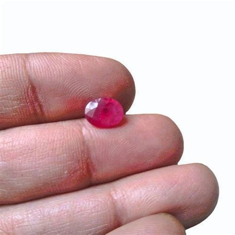 Red Oval Ruby Gemstone At Rs 7000 Carat In Surat Id 2854005391655