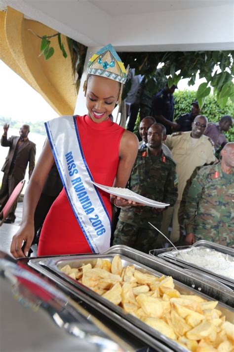 Miss Mutesi Jolly Yakirijwe Impano Ubwuzu N