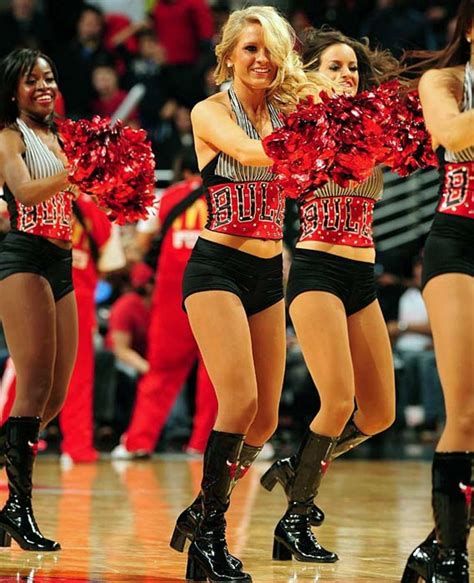 Chicago Bulls Luvabulls Dancers Sports Illustrated