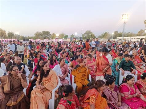 પાટણમાં શ્રીમાળી સોની પ્રગતિ યુવક મંડળ દ્વારા આયોજીત લગ્નોત્સવમાં 18