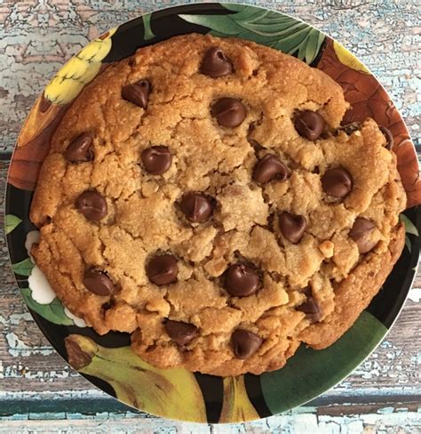 Jumbo Triple Chocolate Chip Cookies Sweet Things By Lizzie Sweet