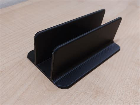 笔记本支架 来自 Sarina Makerworld