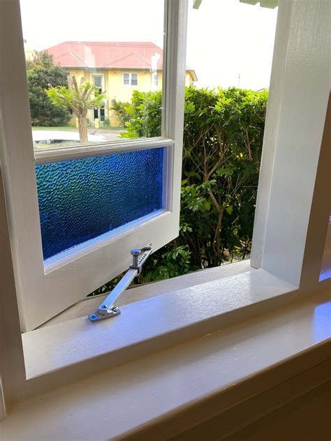 Best Glass Window Installation In Hamilton