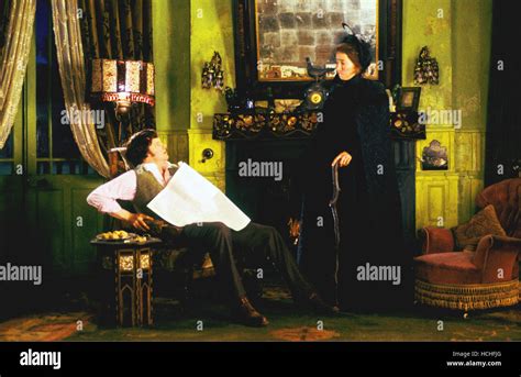 Nanny Mcphee Colin Firth Emma Thompson Universal Courtesy