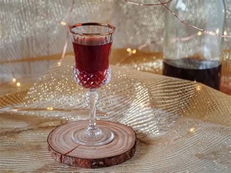 Glühwein likeur om zelf te maken Glüh Royal cocktailrecept