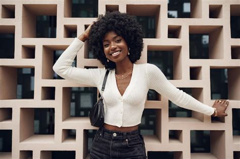 Premium Photo Stylish Pretty African Woman With Hairstyle Posing Near