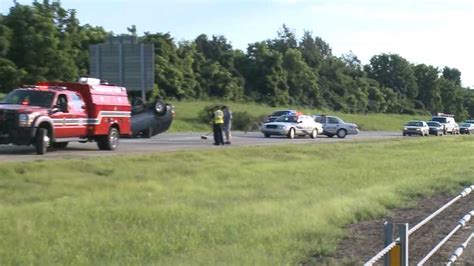 Images Rollover Crash On Gene Snyder Freeway