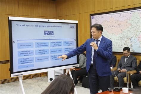 Монгол Улсын Шадар сайд С Амарсайхан хүнс хөдөө аж ахуйн салбарын баялаг бүтээгчдийг хүлээн авч