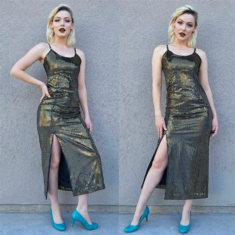 J Reynolds Dresses Gold Sequin Sparkly Shiny Snug 8s Vintage Thigh