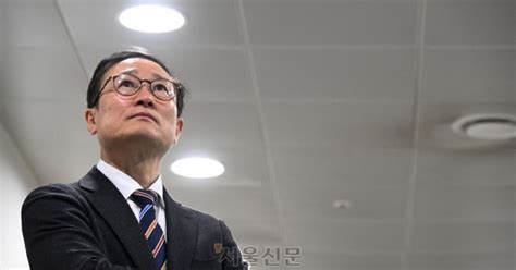 “가짜 민주당 이재명 사당화 분노” 친문 좌장 홍영표 탈당 포토多이슈