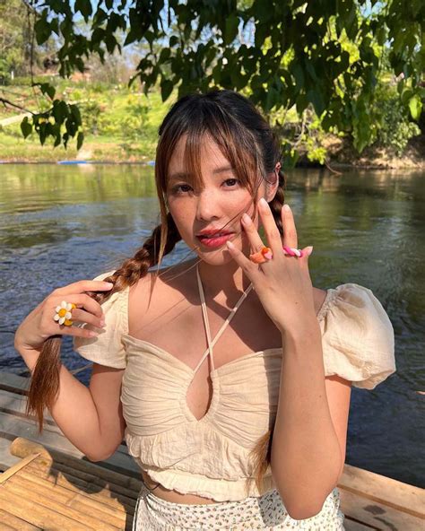 ปั๋น ดริสา ปล่อยของ โชว์หุ่นแซ่บเซี้ยะตรึงใจ ในชุดว่ายน้ำ